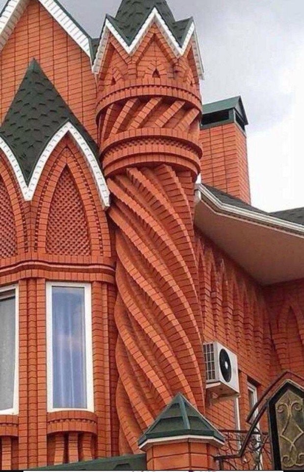 Intricate brickwork | MLTSHP