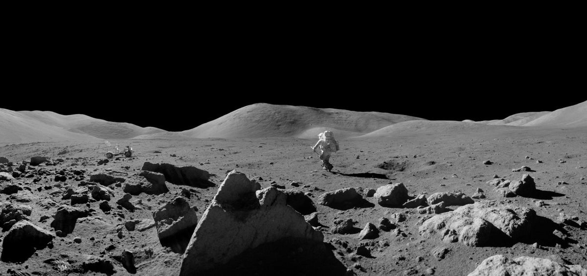Strolling on the Moon one day ... | MLTSHP