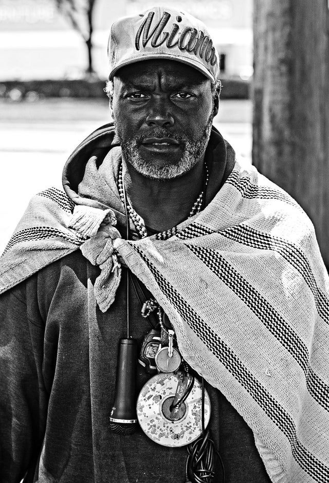 alberto white, former NFL player living on the streets of houston | MLTSHP