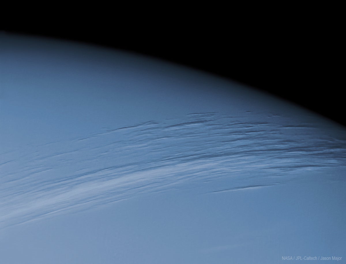 High clouds on Neptune, 1989 | MLTSHP