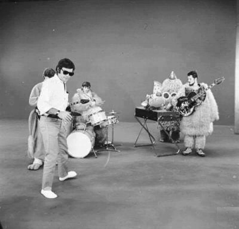 Naked Banana Splits | MLTSHP