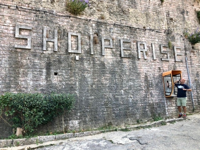 Hello, qen! | MLTSHP