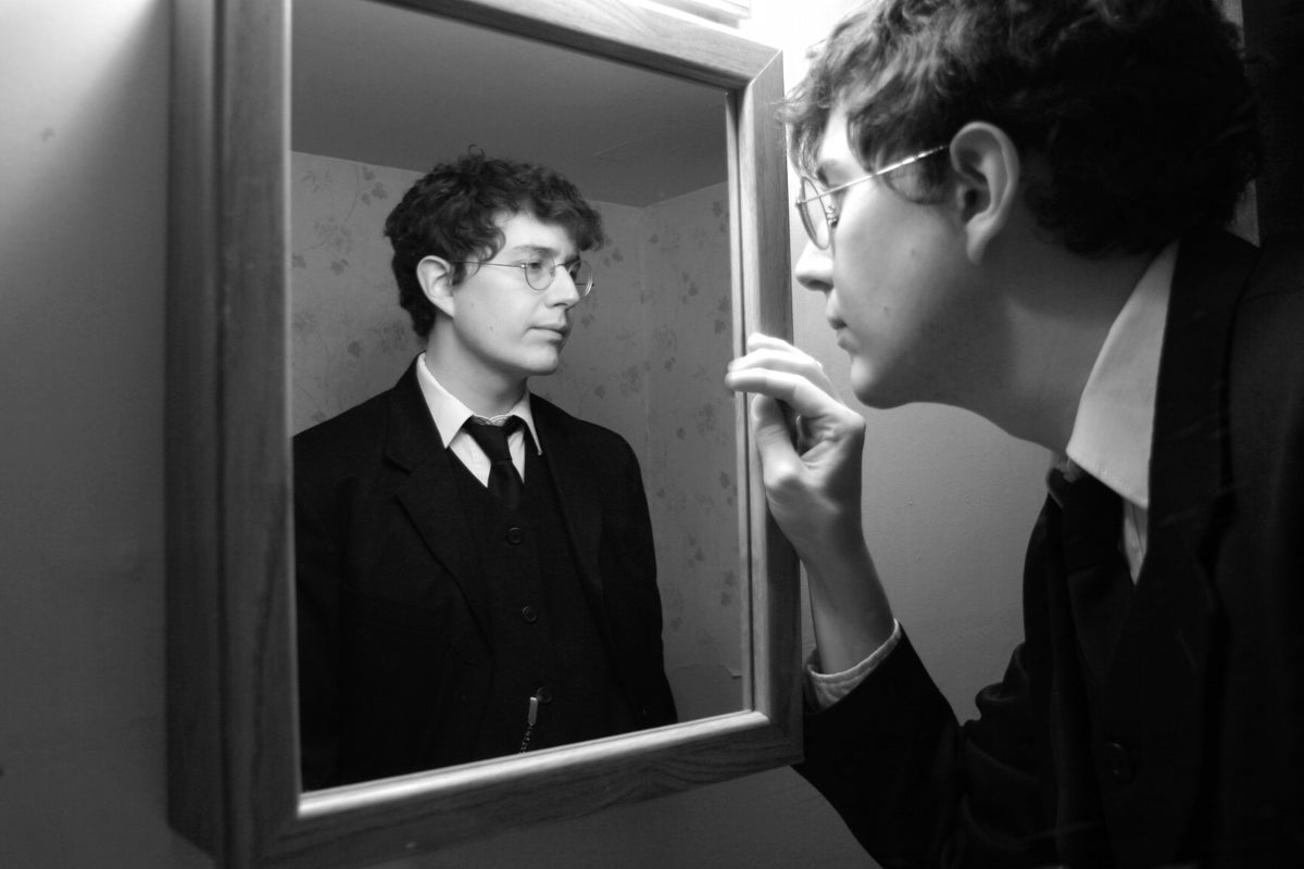 thinking about bringing the windsor frame glasses back (double self-portrait, nov 2007) | MLTSHP