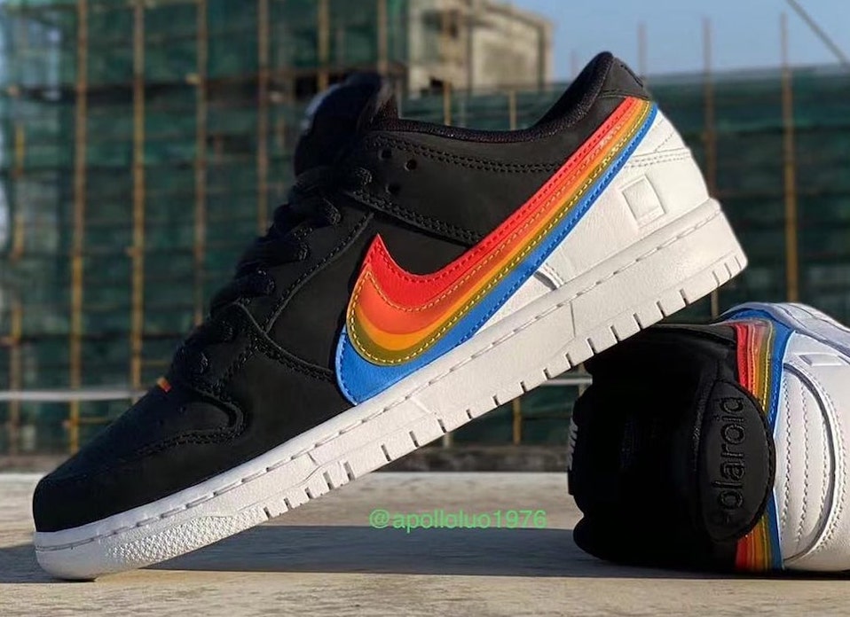 Polaroid Dunks (april 2022) | MLTSHP