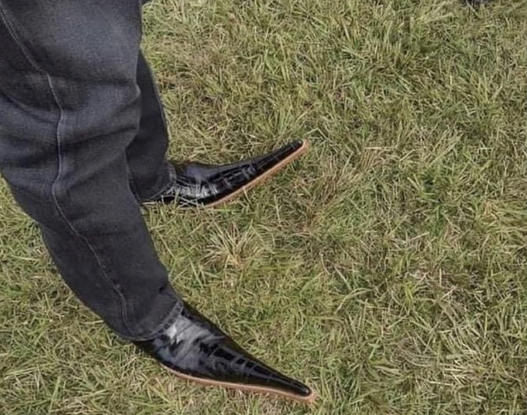 What’s up with the boots on ya feet? | MLTSHP