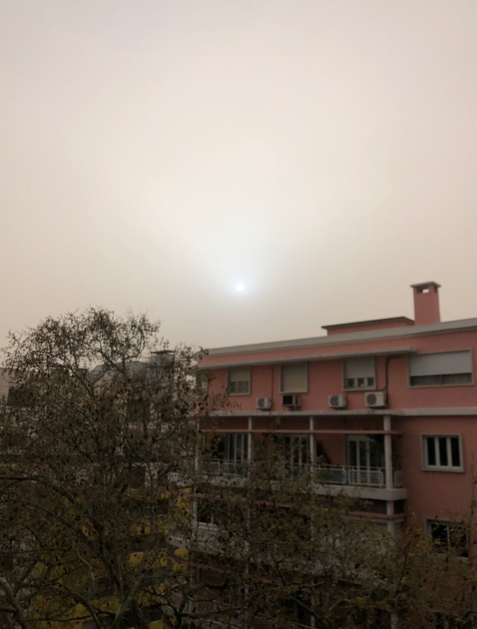 Dust everywhere | MLTSHP