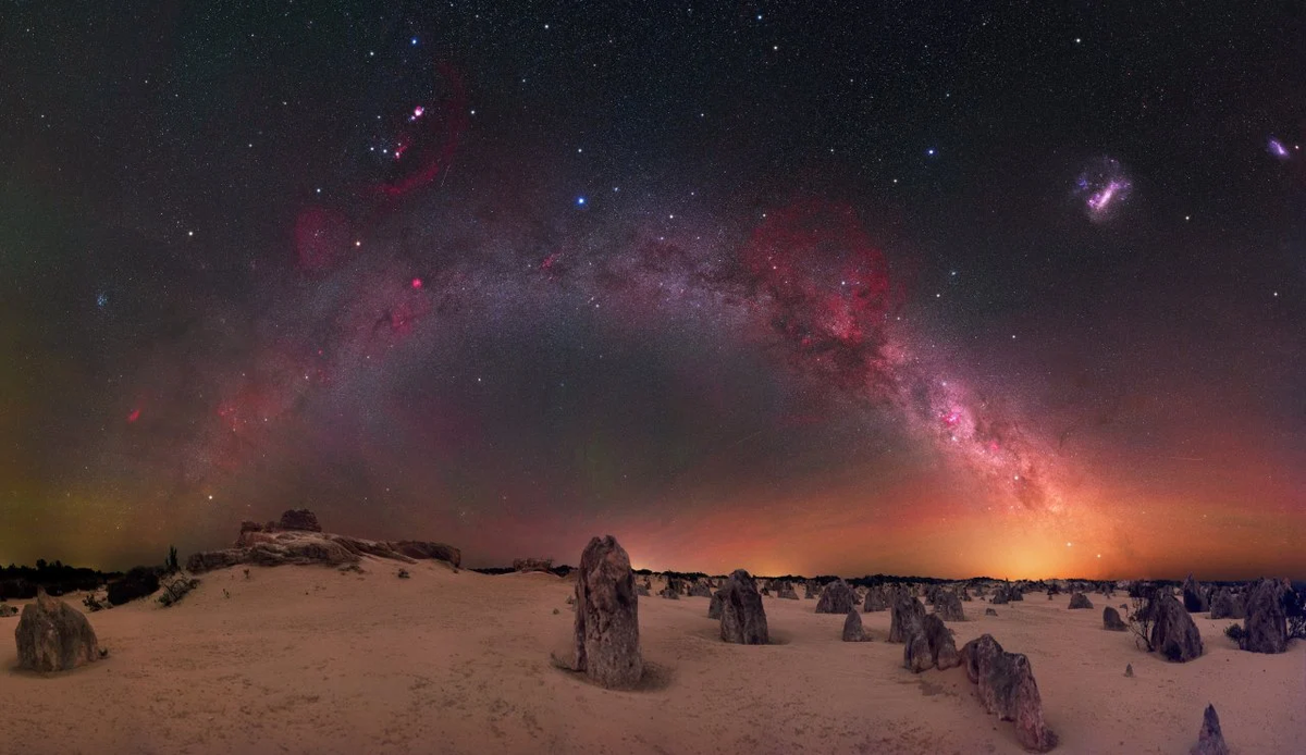 Milky Way over The Pinnacles desert | MLTSHP