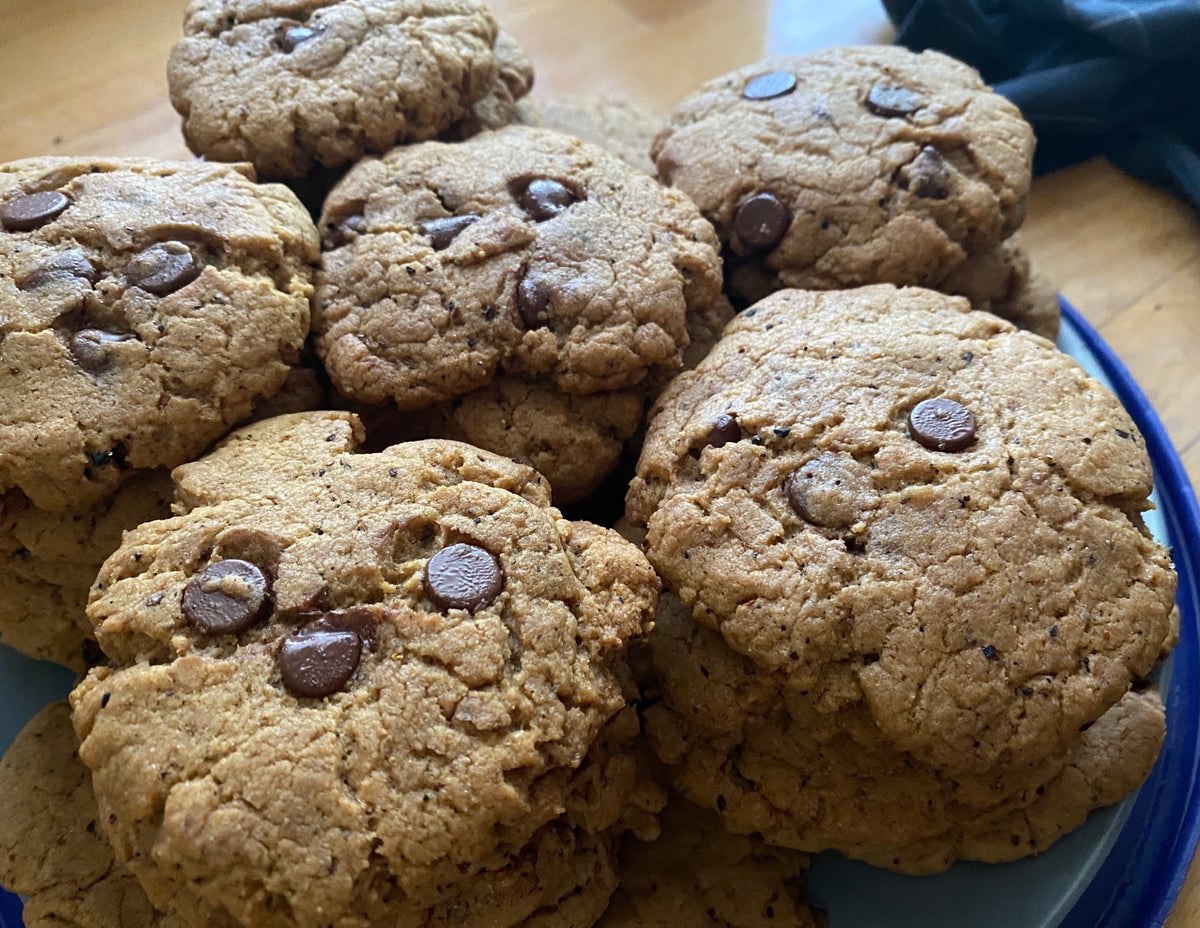 makin’ vegan chocolate chip cookies today | MLTSHP