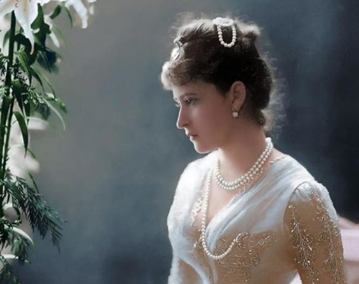 Grand Duchess Elizabeth Feodorovna (1887) | MLTSHP