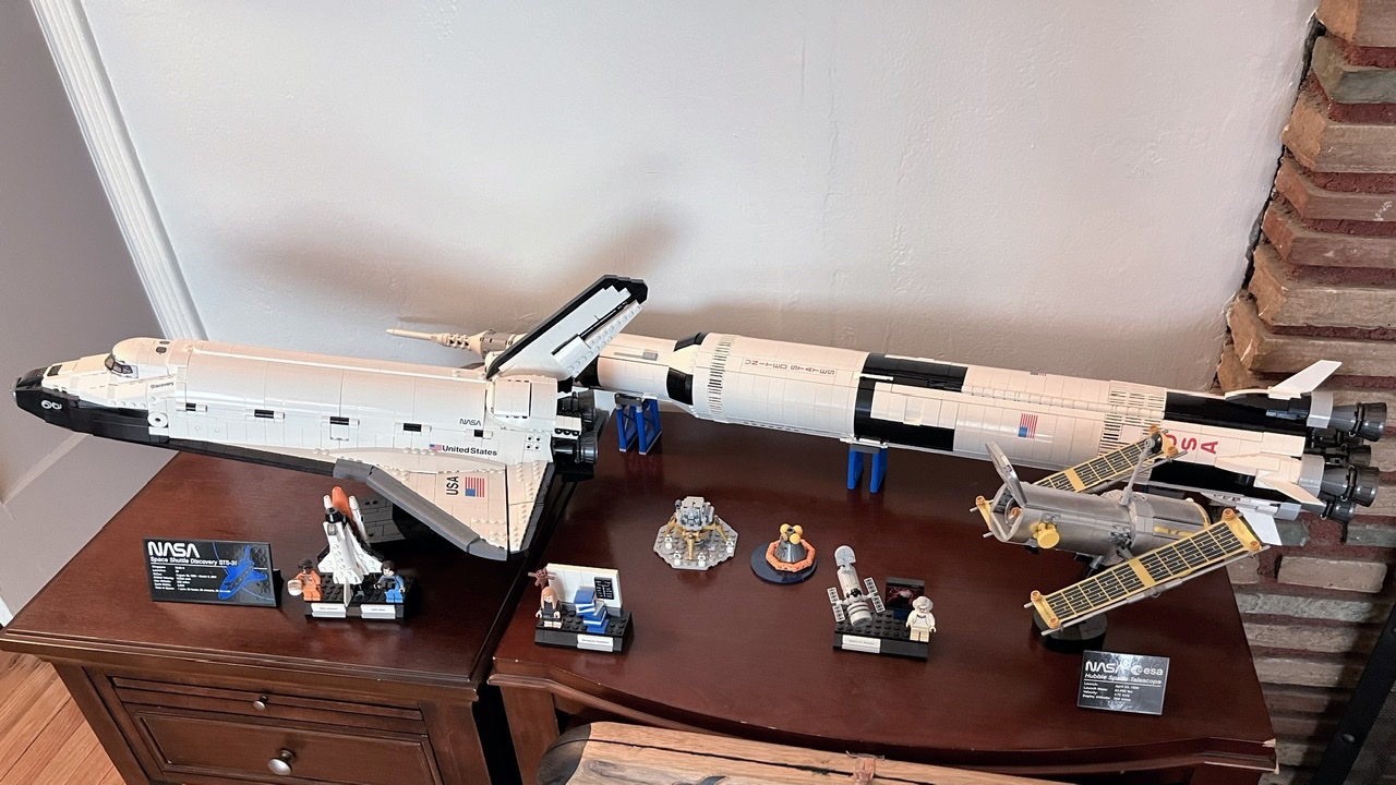LEGO NASA | MLTSHP