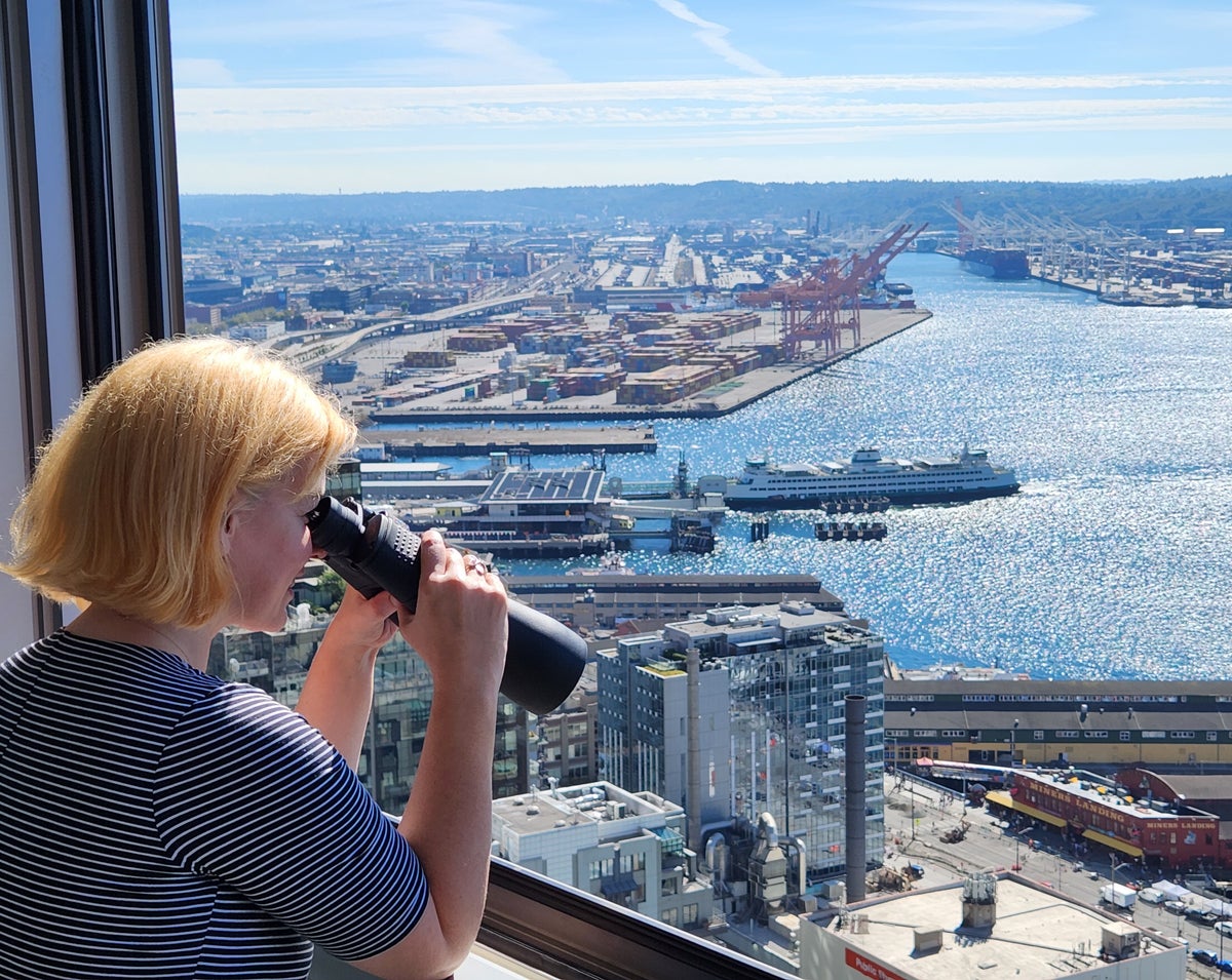 A friend of a friend invited me to the 29th floor today | MLTSHP