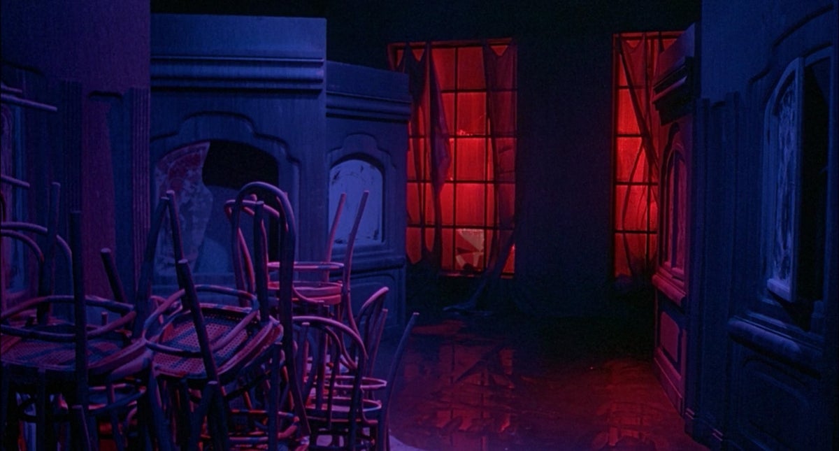 "inferno" - d. dario argento, 1980 | MLTSHP
