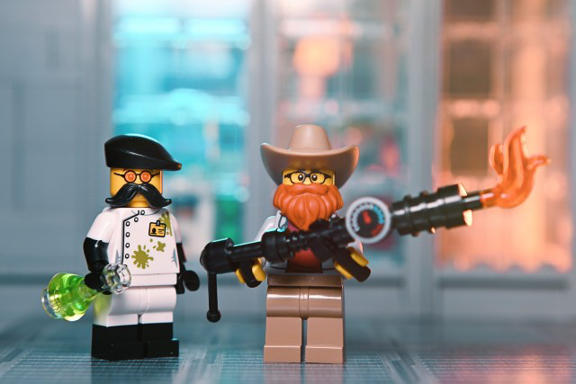 Lego Mythbusters | MLTSHP