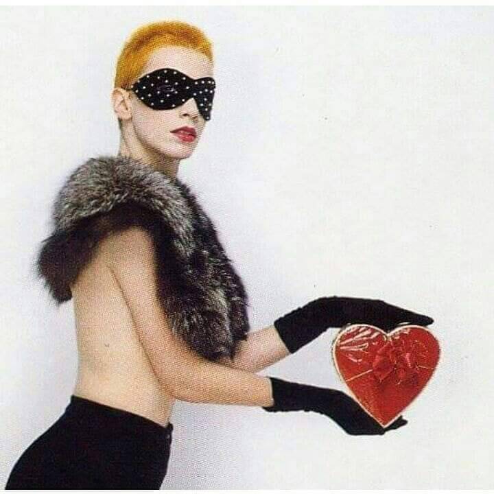 Annie Lennox | MLTSHP