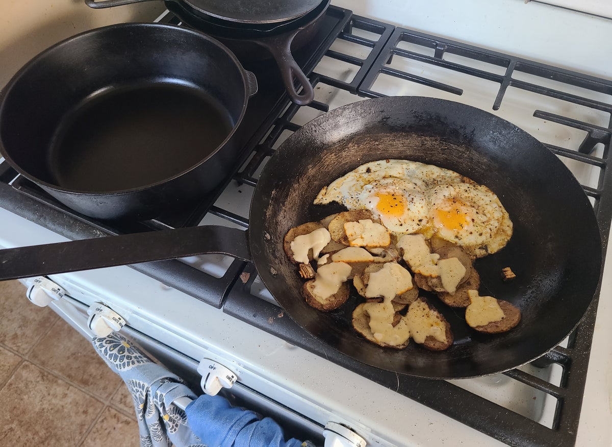 Cast Iron Porn | MLTSHP