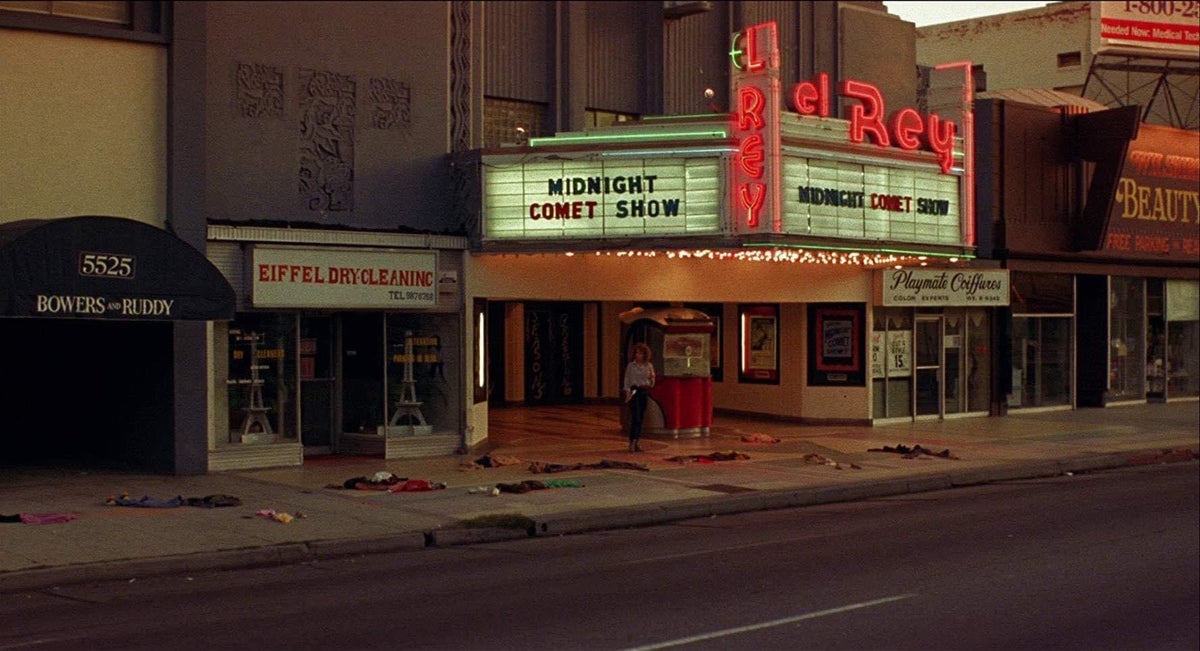 Midnight Comet Show | MLTSHP