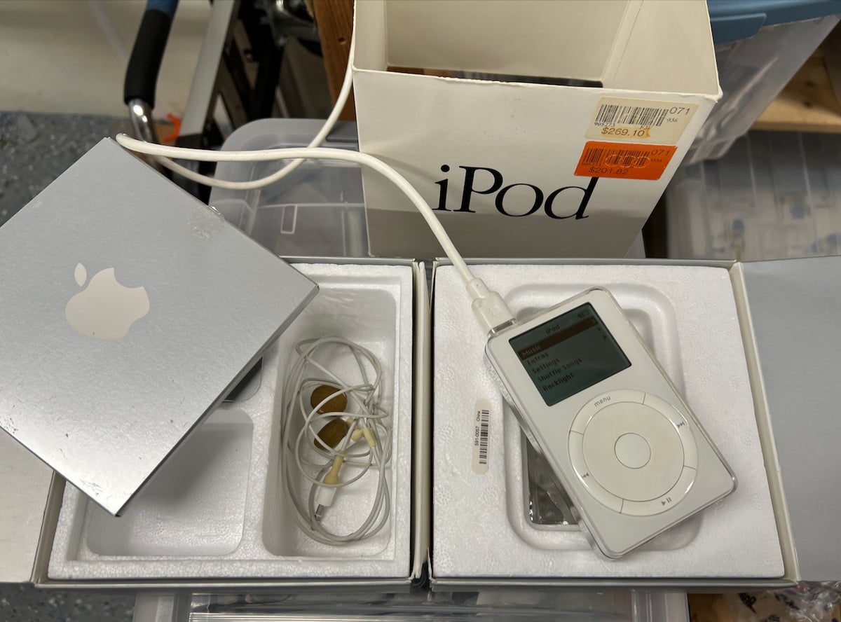 More old Apple hardware | MLTSHP