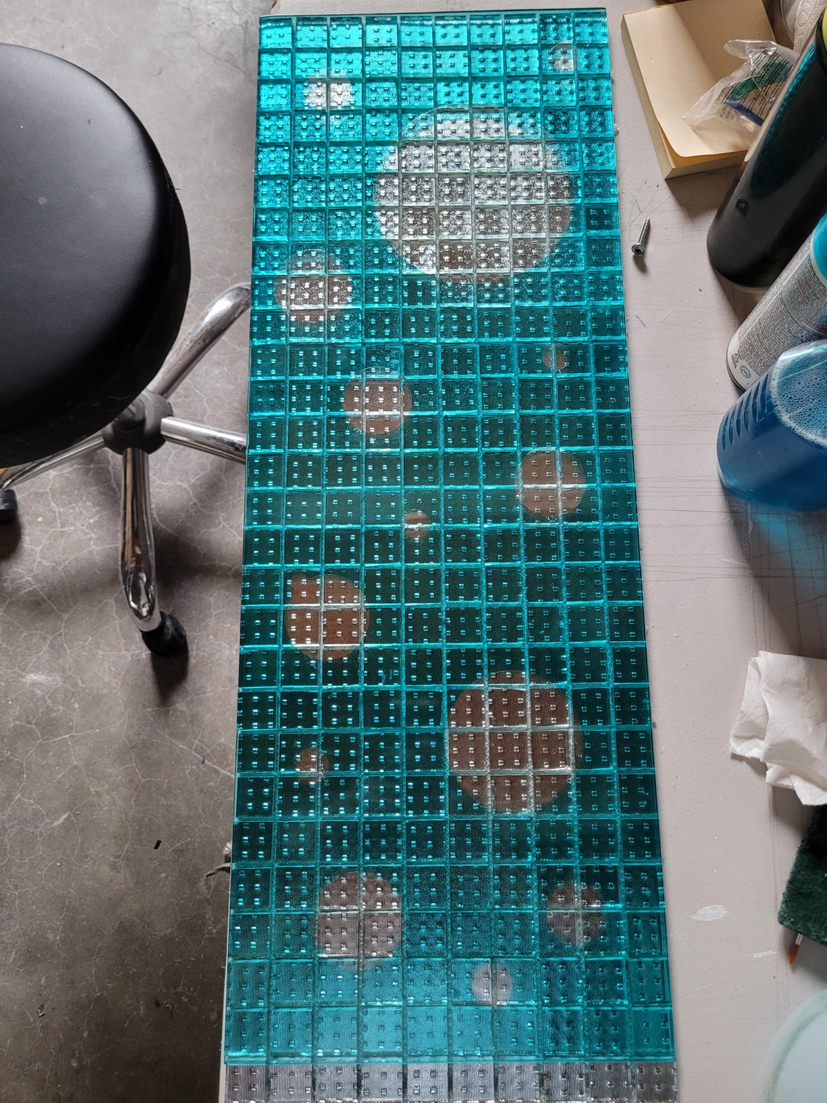 Circles in blue. | MLTSHP