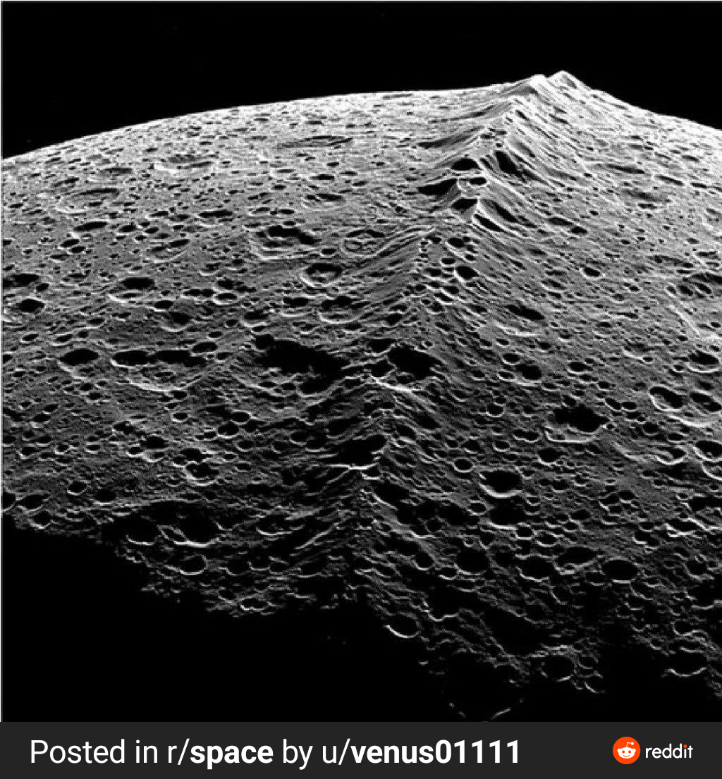 The equatorial Ridge on Iapetus | MLTSHP