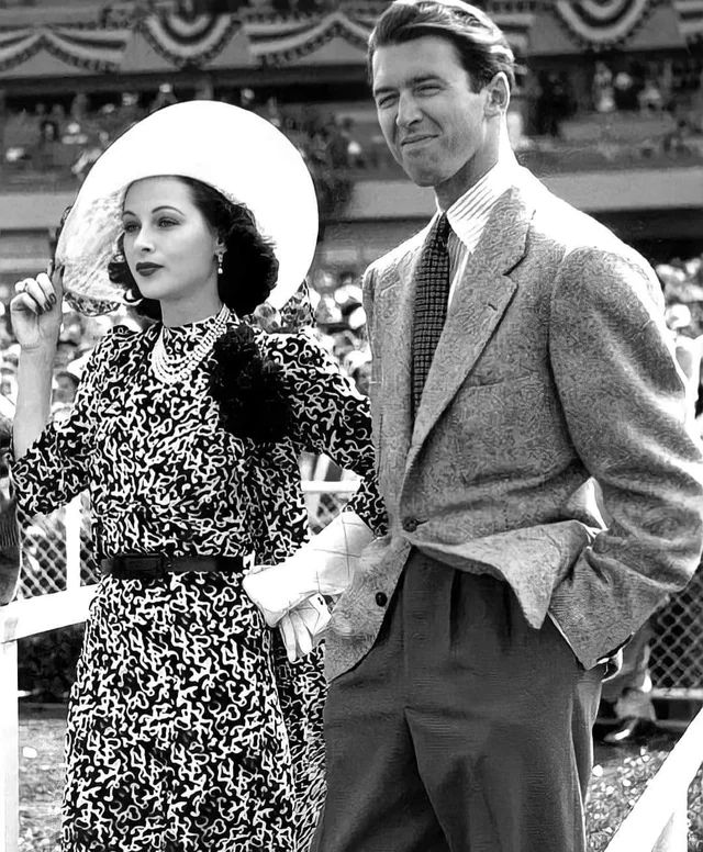 "It's Hedley" | MLTSHP