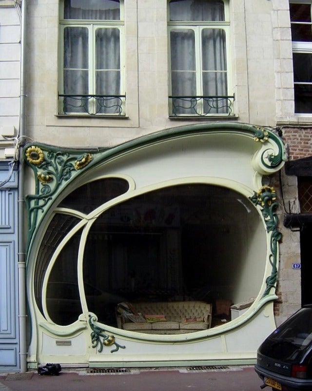 Art Nouveau storefront by Albert Pèpe (1906) | MLTSHP