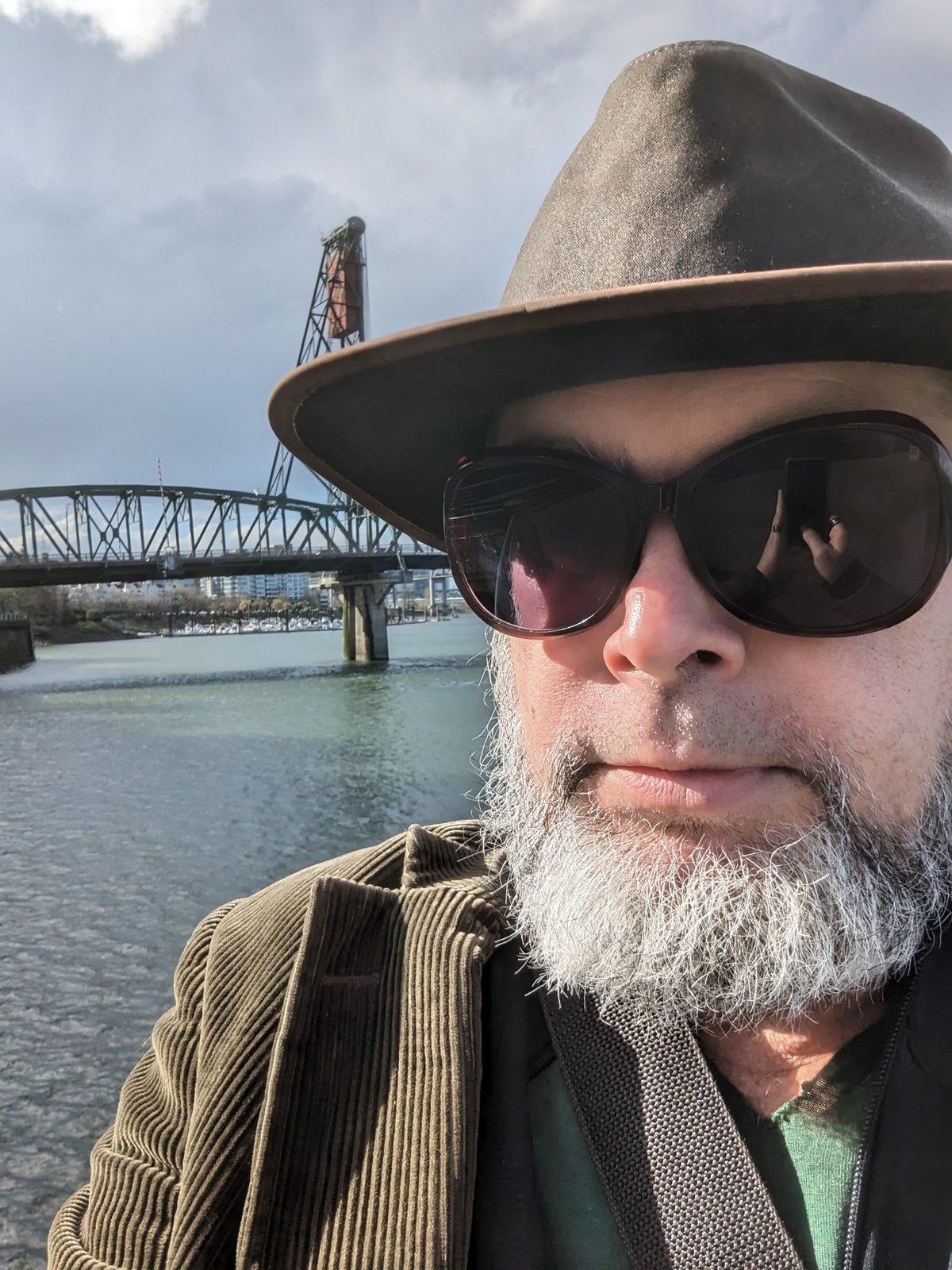 new hat who dis | MLTSHP