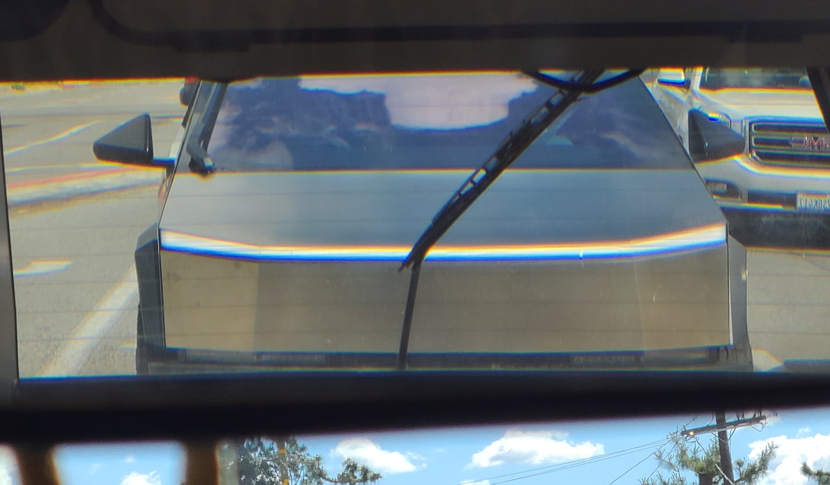 0ur Faceless Future | MLTSHP