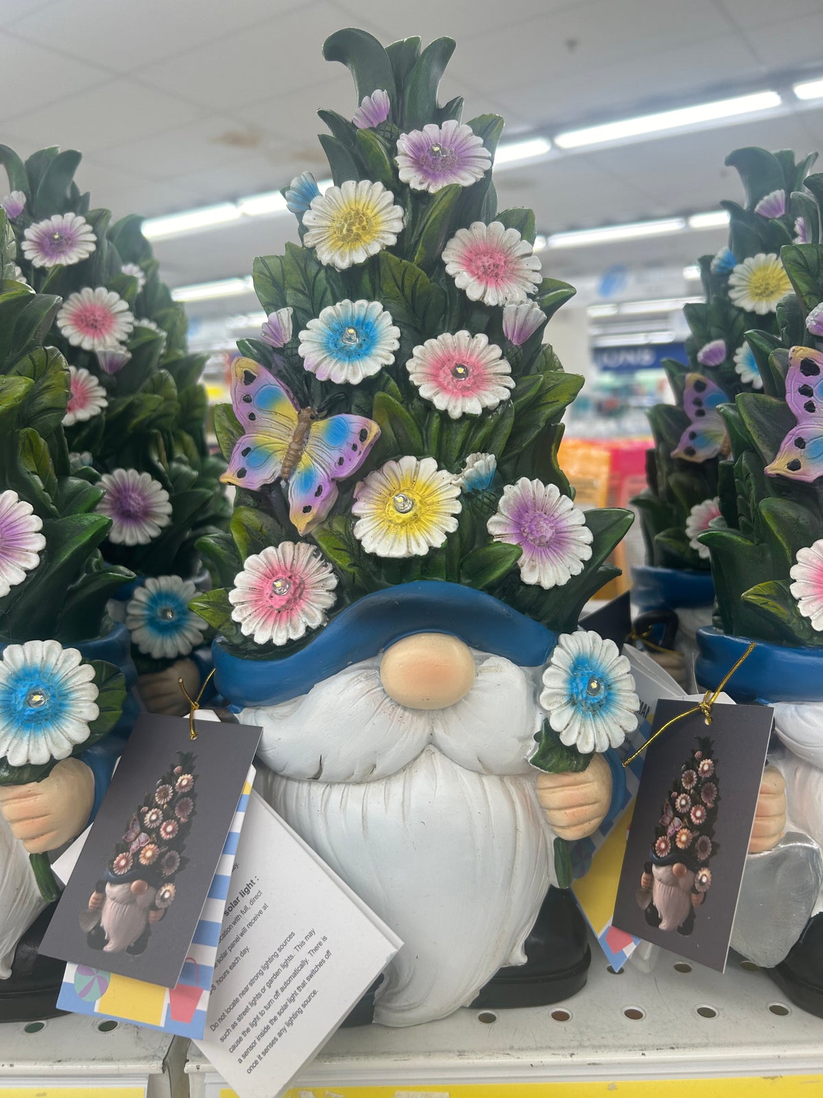 Midsommar gnome | MLTSHP