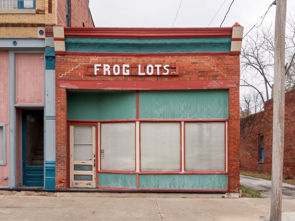 Frog Lots | MLTSHP