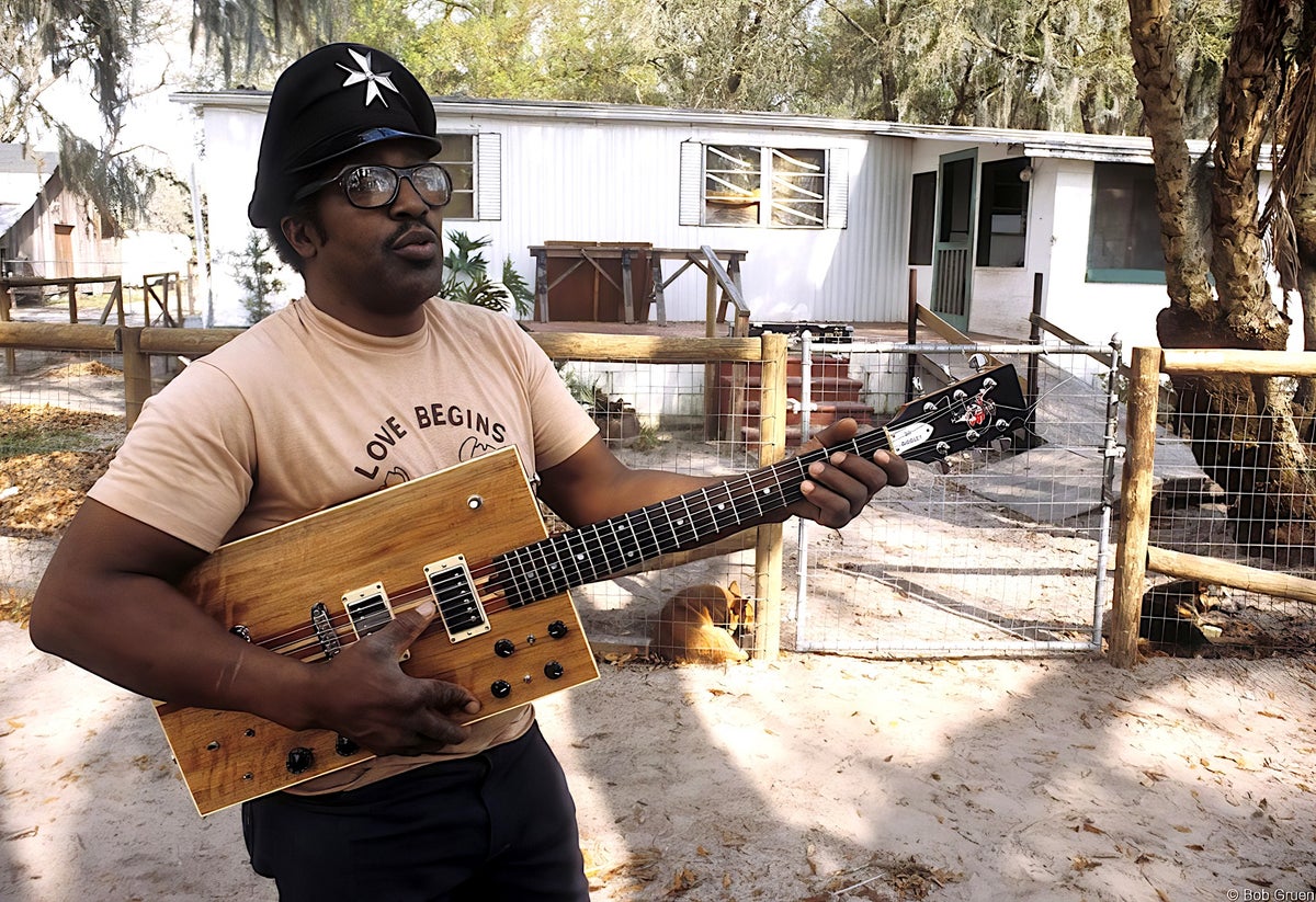 Bo Diddley at his home in Archer, Florida, 1980 | MLTSHP