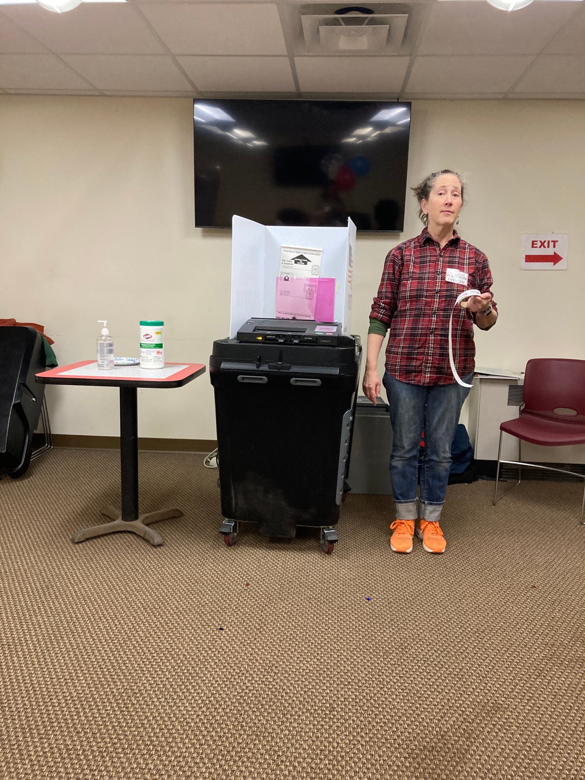 I voted in October but here's me and the voting machine | MLTSHP