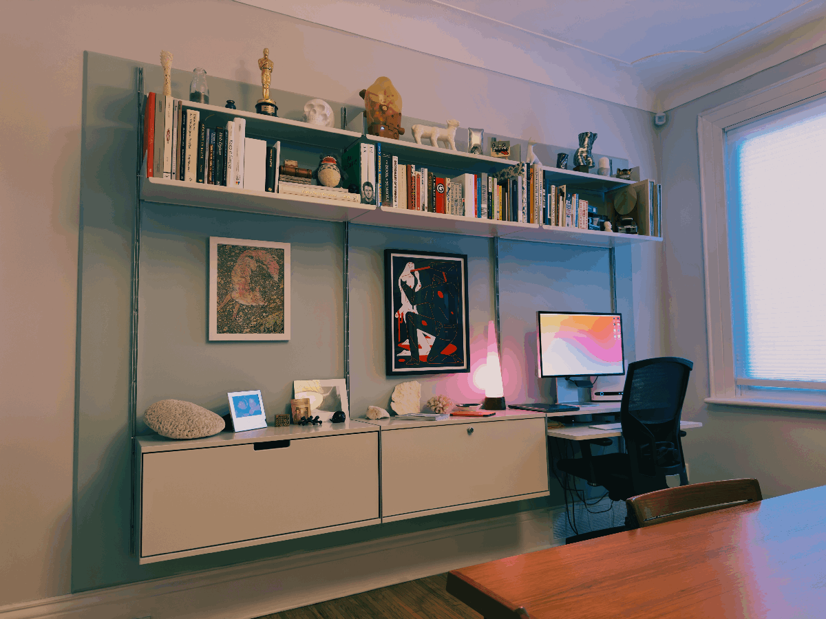 Vitsœ 606 Shelving System | MLTSHP