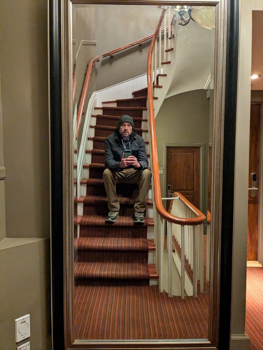 Bonjour mes amis | MLTSHP