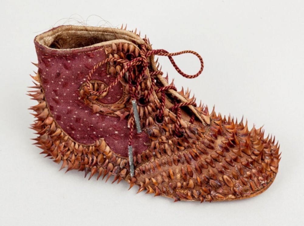 Thorn Shoe | Nancy Youdelman | MLTSHP