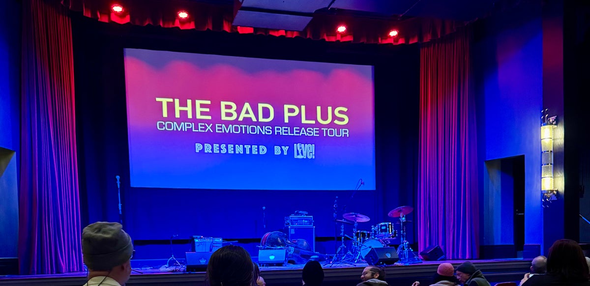 Current status | MLTSHP