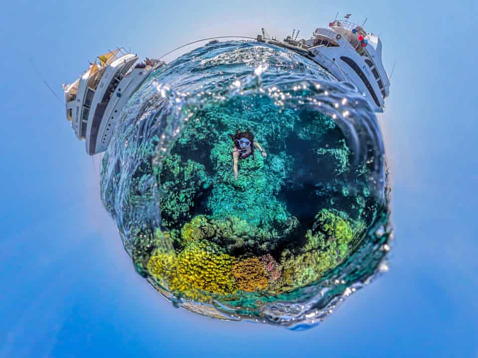 A Little Selfie Action | MLTSHP