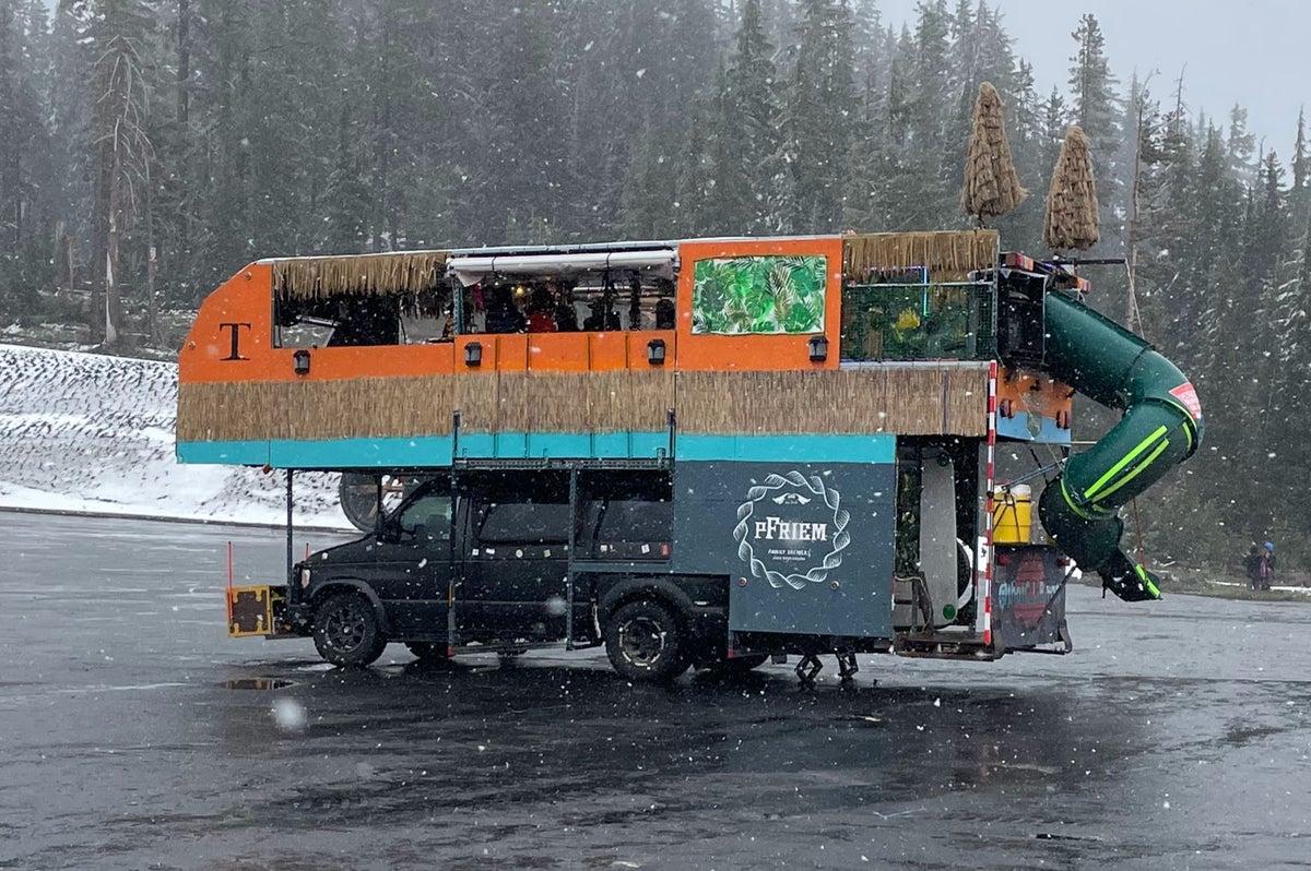 My ride's here. | MLTSHP