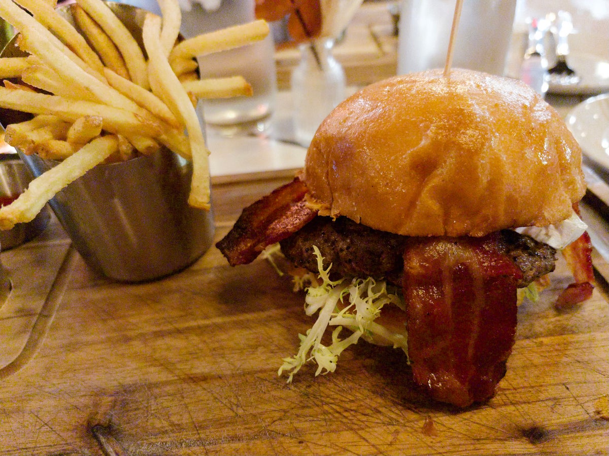 Burger Time | MLTSHP